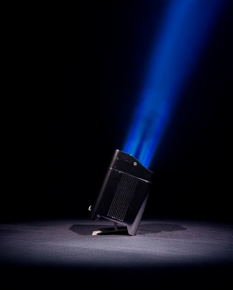 Location Projecteurs Autonomes SMARTBAT PLUS – Kit de 6 avec Flight Case